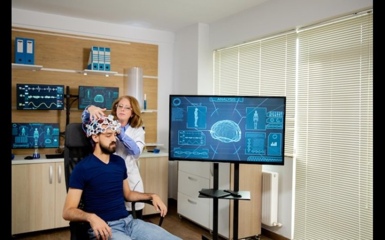 Brain-Computer Interface Helps ALS Patient Speak - Responsible Us