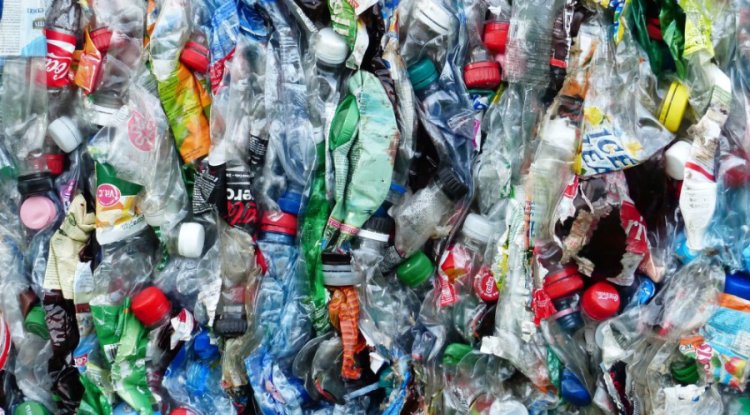Gen Z Rejects Products Over Excessive Plastic Packaging - Responsibleus